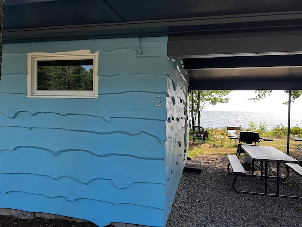 Studio #2 On Lake Superior, Water Views And Outdoor Adventure Await! - Tahquamenon Falls State Park, Paradise