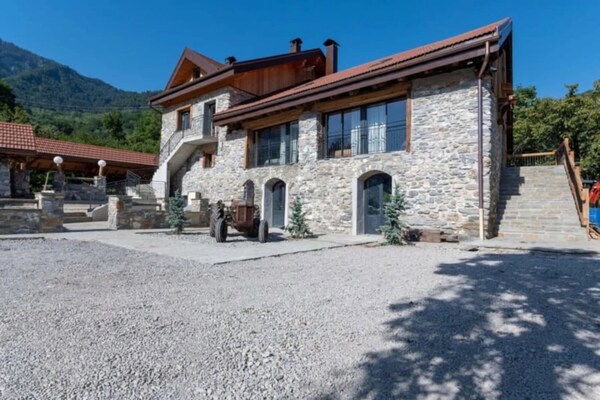 Chalet 'La Sentinelle' Mit Bergblick, Privater Terrasse Und Wi-fi - La Léchère
