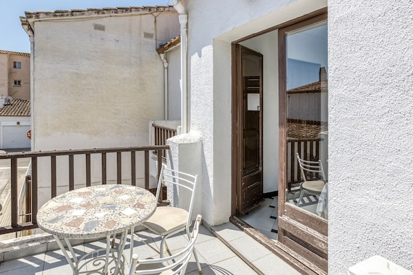 Maison De Vacances 'Riells' Avec Terrasse Privée, Balcon Et Climatisation - L'Escala