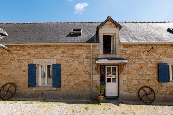 Cottage 'L'épicerie' With Shared Pool, Shared Terrace And Wi-fi - Morbihan