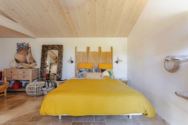 Bed And Breakfast 'Esprit Rétais' With Air Conditioning - Île de Ré