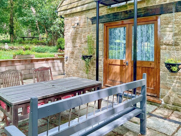 2 Bedroom Accommodation In Misterton, Near Chard - Dorset