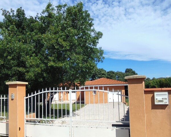Quiet Vacation Villa Near The Spanish Border And The Sea! - Céret