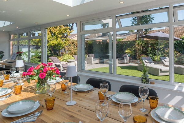 Heated Pool In Spacious Family Friendly Luxury - Broadstairs