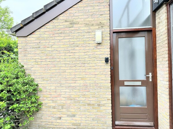 2 Bedroom Private Vacation Home In Brouwershaven - Brouwershaven