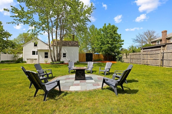 Charming West Harwich Pool Escape Rpam111 - Orleans, MA