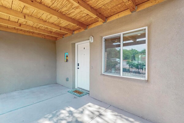 Villa De Rio Grande, Near Old Town - Albuquerque, NM