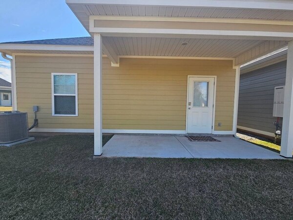The Cottages 2 2br2ba Dothan Pet Friendly Gorgeous Pool, Pickle Ball Court, Gym - Dothan, AL
