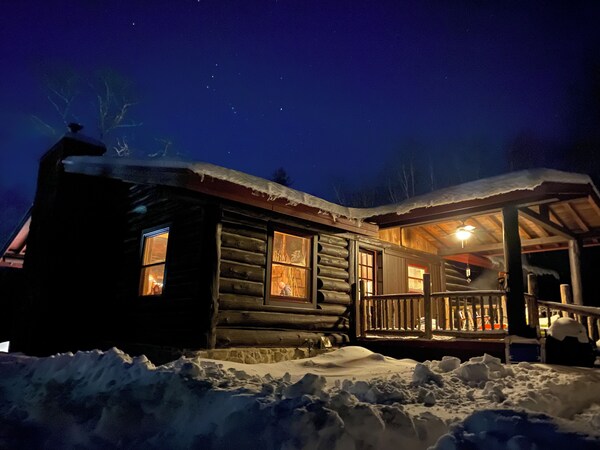 Luxe Logs - Your Perfect Adirondack Getaway! - Gore Mountain, NY
