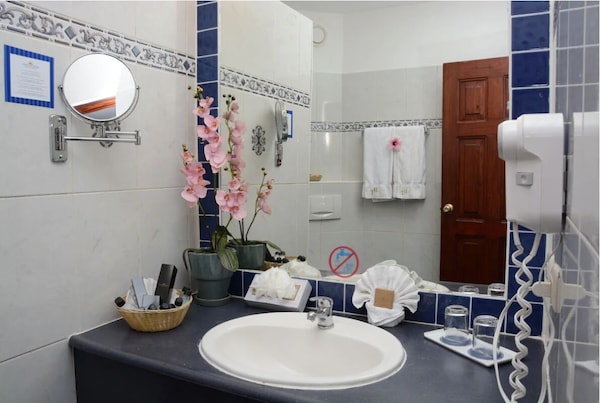 Lifestyle Tropical Beach Resort & Spa Jr. Suite In Wonderful Puerto Plata - Dominica