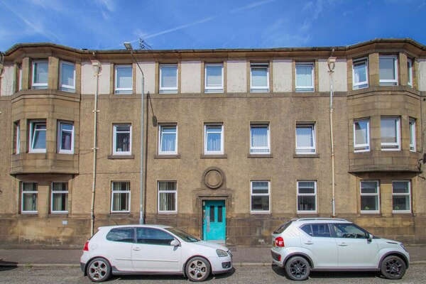Tobago Urban Apartment - Balloch