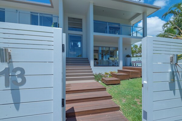 Noosa Heads Central - Hilltop, Great Location & Heaps Of Space - Noosa