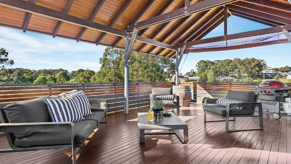 The Pavilion, Top Notch - Pokolbin