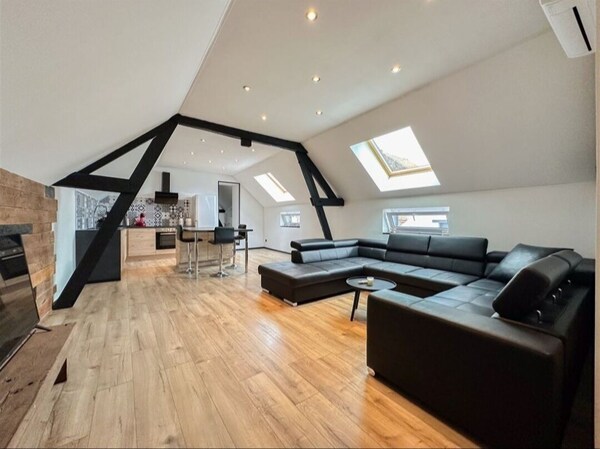 Loft 100m2 A 30min De Pairi Daiza Avec Sauna - Balnéo Xxl Privatif - Dour