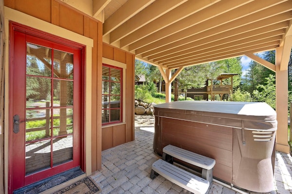 Ski-in Ski-out | 2b With Bonus Space - Donnelly, ID