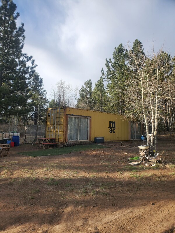 Shipping Container Cabin With Room For Horses And Atvs/rvs Near Blm - Eleven Mile State Park, Lake George
