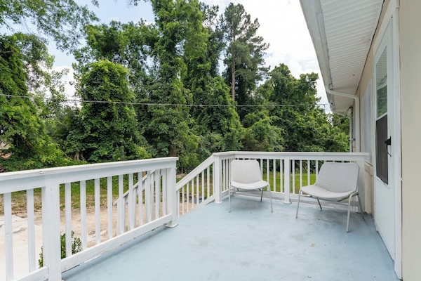 Charming 3-bed/ 1-b House In Durham - Chapel Hill, NC