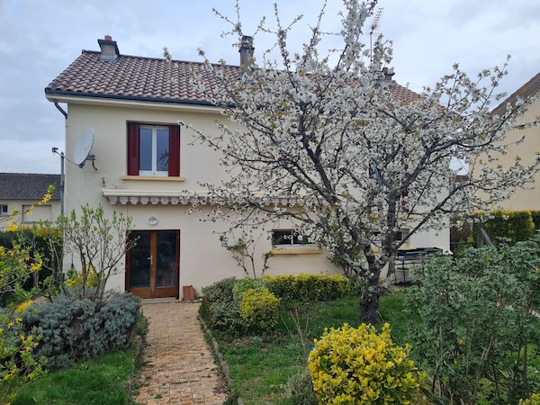 Logement Cosy Et Petit Jardin Au Cœur Doradour - Centre de la Mémoire d'Oradour sur Glane
