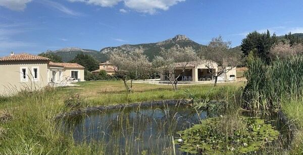Notre Coin De Paradis - Pourrières