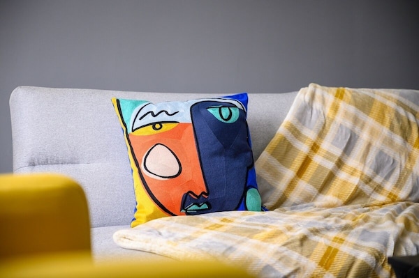 The Gallery House - Modern 2br Stay - Sleeps 5 - Bolton