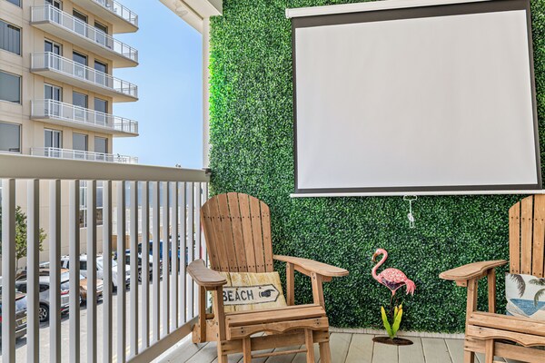 5br/4ba-oceanview-pool-sundeck-bike-theater-game Room-sleep 16+ - Ocean City, MD