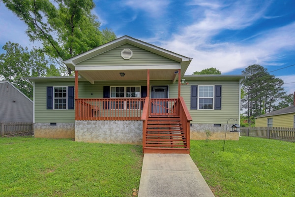 Commuter-friendly Home: 3 Mi To Dtwn Knoxville! - Splash Pad, Knoxville