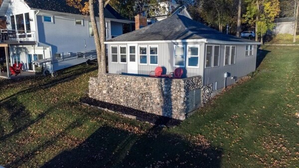 White Clover Beach Cabin - Detroit Lakes, MN