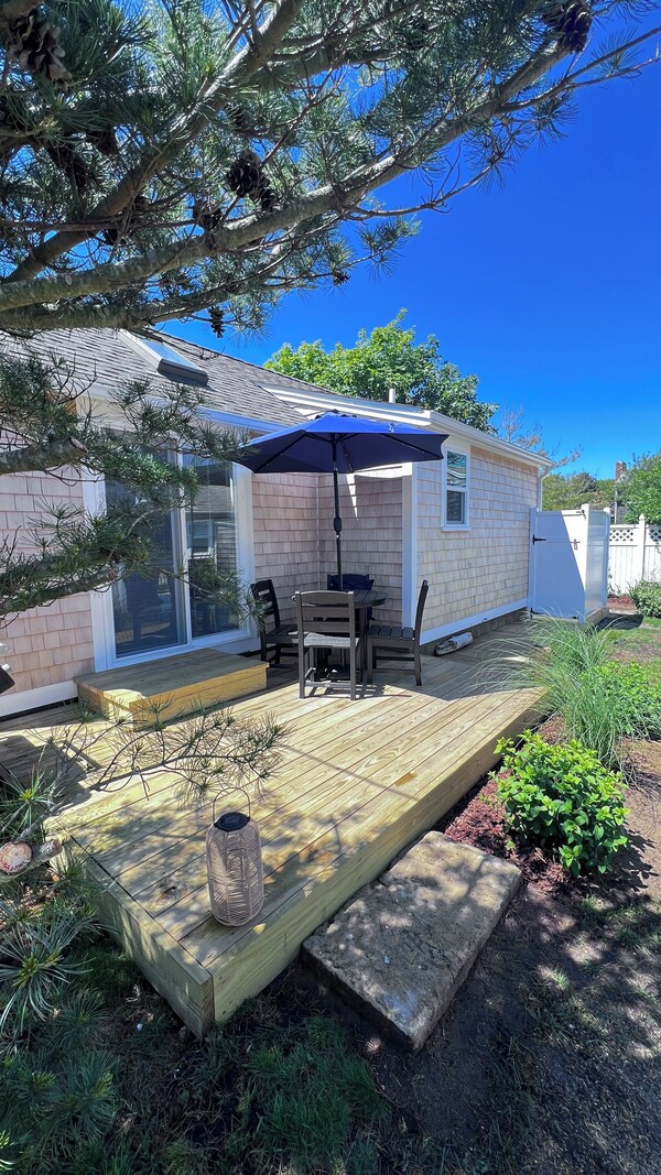 Modern & Coastal Cape Cottage + 200 Steps To The Beach! New In 2025! - Dennis, MA