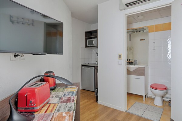 Escapade En Bord De Marne : Studio Fonctionnel, 10 Min Du Rer E, Paris En 20 Min - Noisiel