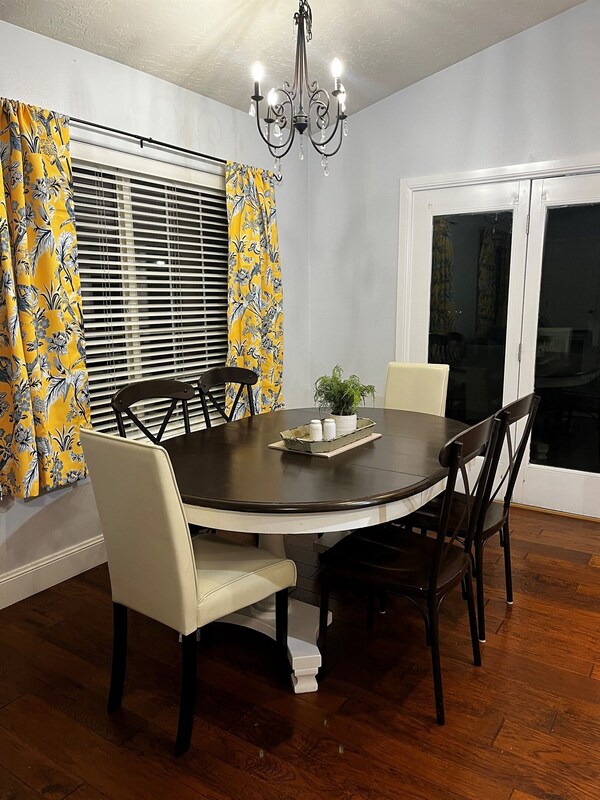 Gather & Stay: Perfect For Friends And Family - Provo, UT