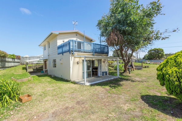 Paradise In Waikawa Beach - Family And Pet Friendly - Home Away From Home - Manakau