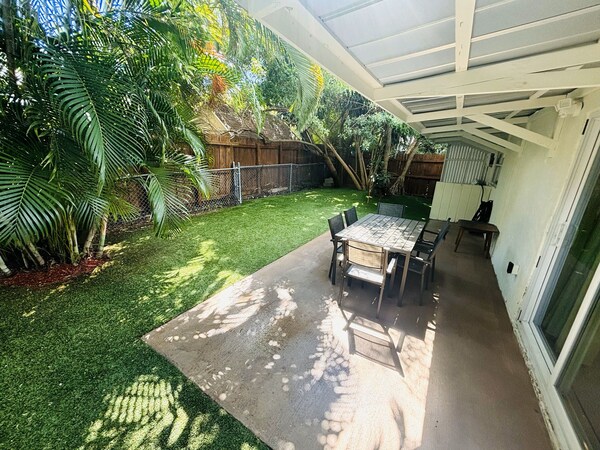 Cute & Spacious 2br/2bath Home In Fll W/ Patio - Plantation, FL