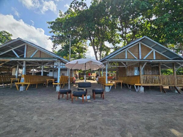 Scenic Beach Front Room In Villalimpia Loay Bohol - Loboc