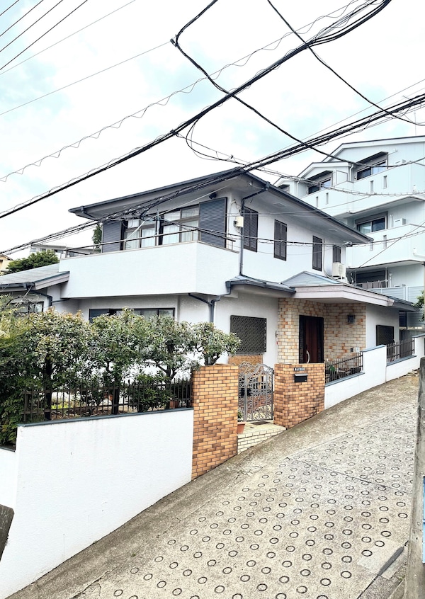Gohaku Western-style Room - 3 Min. From The Station. Bedroom Is A Western Style Room With A Living Room - 요코하마시