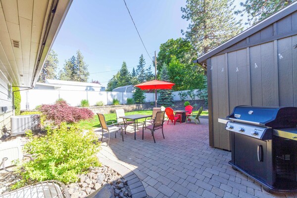 Spacious 3br Family Retreat W Fire Pit, Bbq, Smart Tvs & More - Spokane Valley, WA