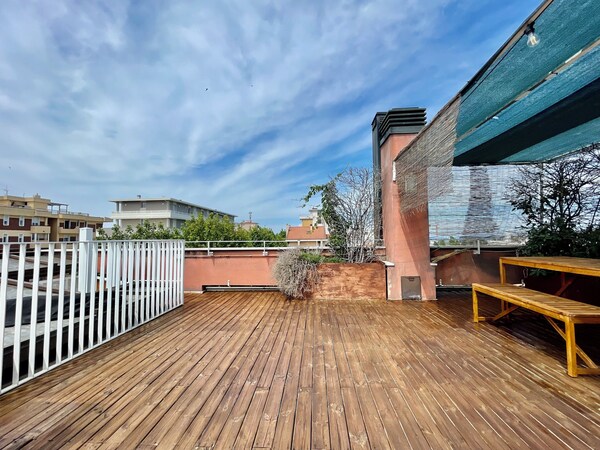 Attico Con Garage E Ampia Terrazza Privata - Rimini