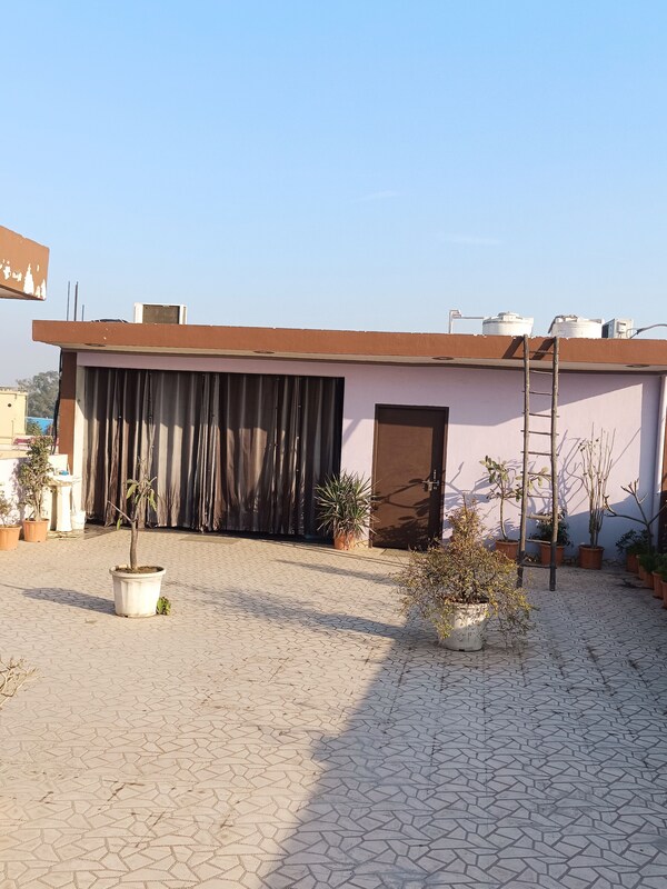 The Wings Home Kashi Roof Top - Varanasi