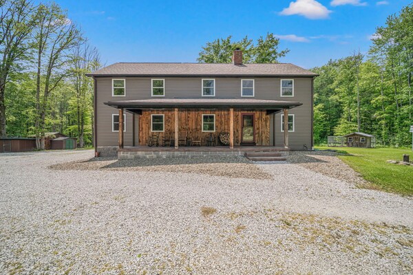 Red Oak Retreat In Geneva Ohio, Secluded Yet Close To The Attractions! - Geneva, OH
