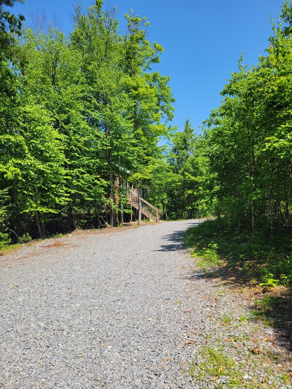 Cliffsedge - Pipestem Resort State Park, Pipestem