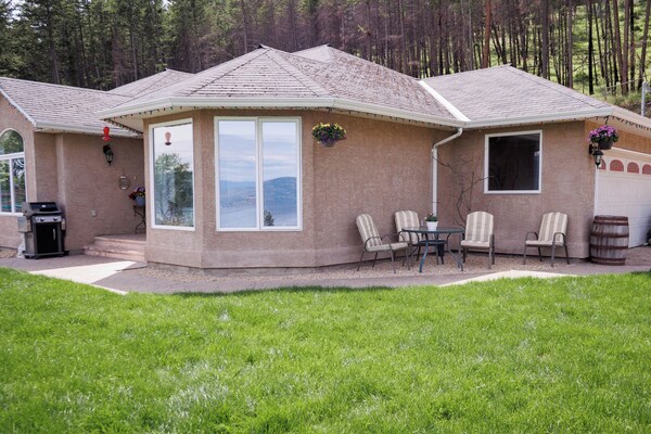 Lake View Guest Suite, Close To Beach! - Lake Country