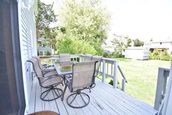 Cove Neighborhood | Alla Vita! | 5 Bedroom Home Minutes To Beach Access | Central Air - Charlestown, RI
