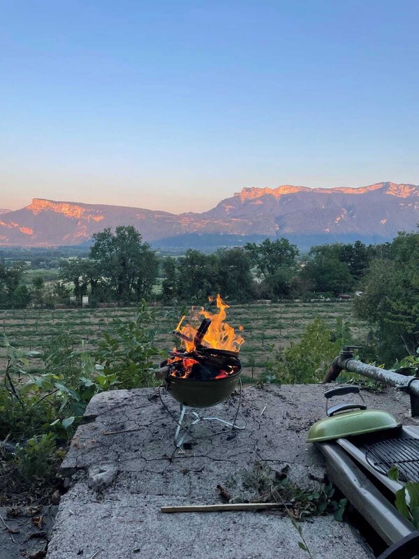 Grand Domaine Historique Avec Jacuzzi - Gîte 12 Pers. - Calme & Nature - Voiron
