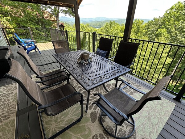 Eagles Landing- Mountain/lake View. In Bear Paw. Brand New, Handicap Friendly. - Murphy, NC
