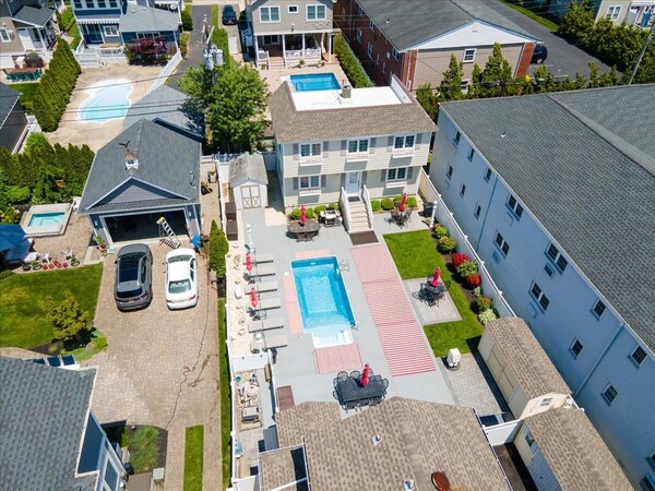 Oceanblock 2-bedroom Beach House In Belmar With Pool, Ac, Wifi. - Jersey Shore, NJ