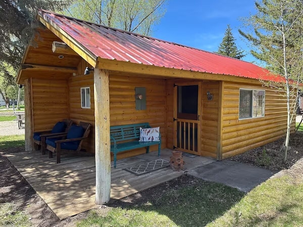 Palisades Cabin #2 - Swan Valley, ID