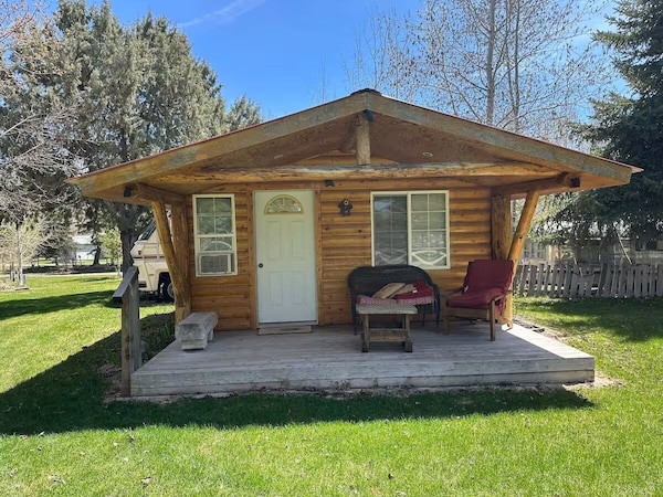 Palisades Cabin #3 - Swan Valley, ID