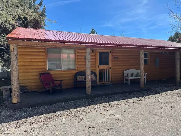 Palisades Cabin #4 - Swan Valley, ID