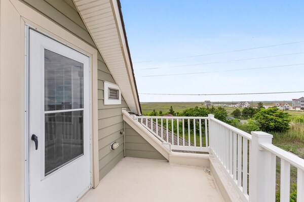 Charming Newly Updated Home In Avalon With Endless Views Of Bay And Sunset - Avalon, NJ