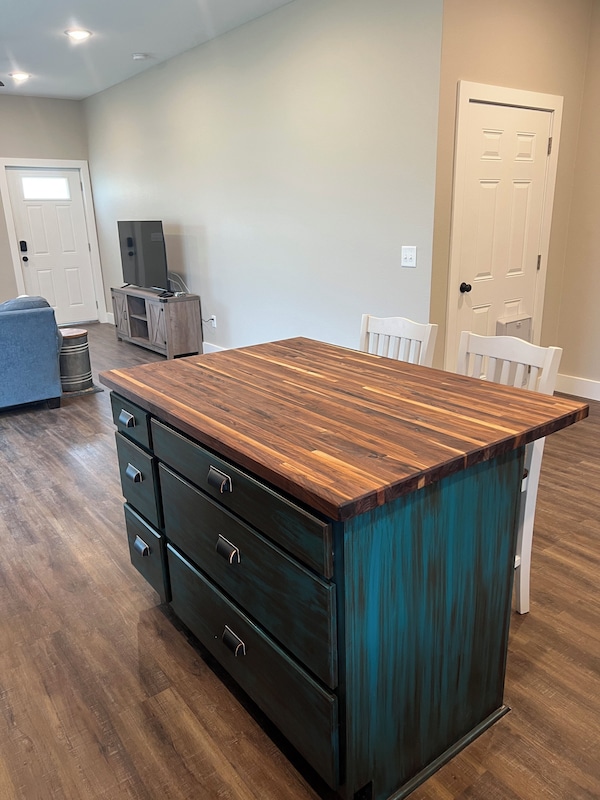 Large Private Studio Attached Garage Washer Dryer Ac Wifi Pet Friendly Sleeps 4 - Bear Lake, Cass
