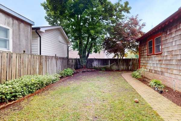 Town Of Lewes Spacious Dog Friendly House W/deck & Enclosed Yard - 루이스